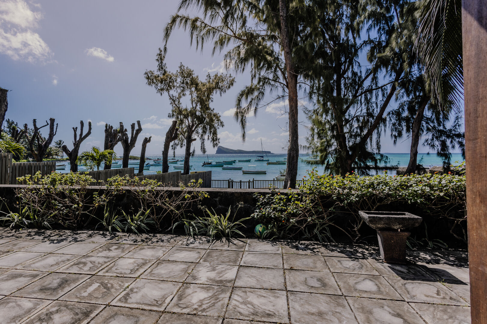 House / Villa - Buy in Cap Malheureux - 150,000,000 rupees | Lexpress ...