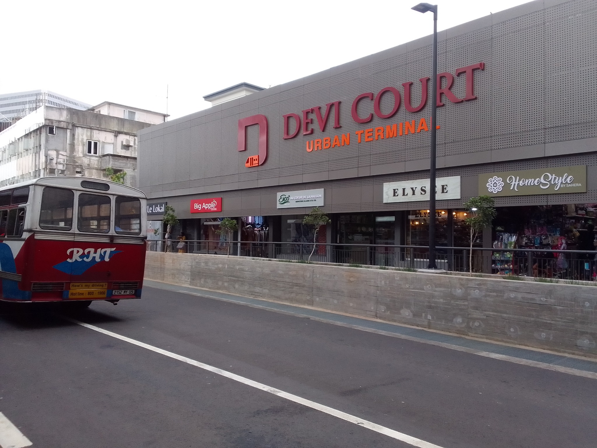 Local Commercial - Location à Port Louis - 45,000 rupees | Lexpress Property