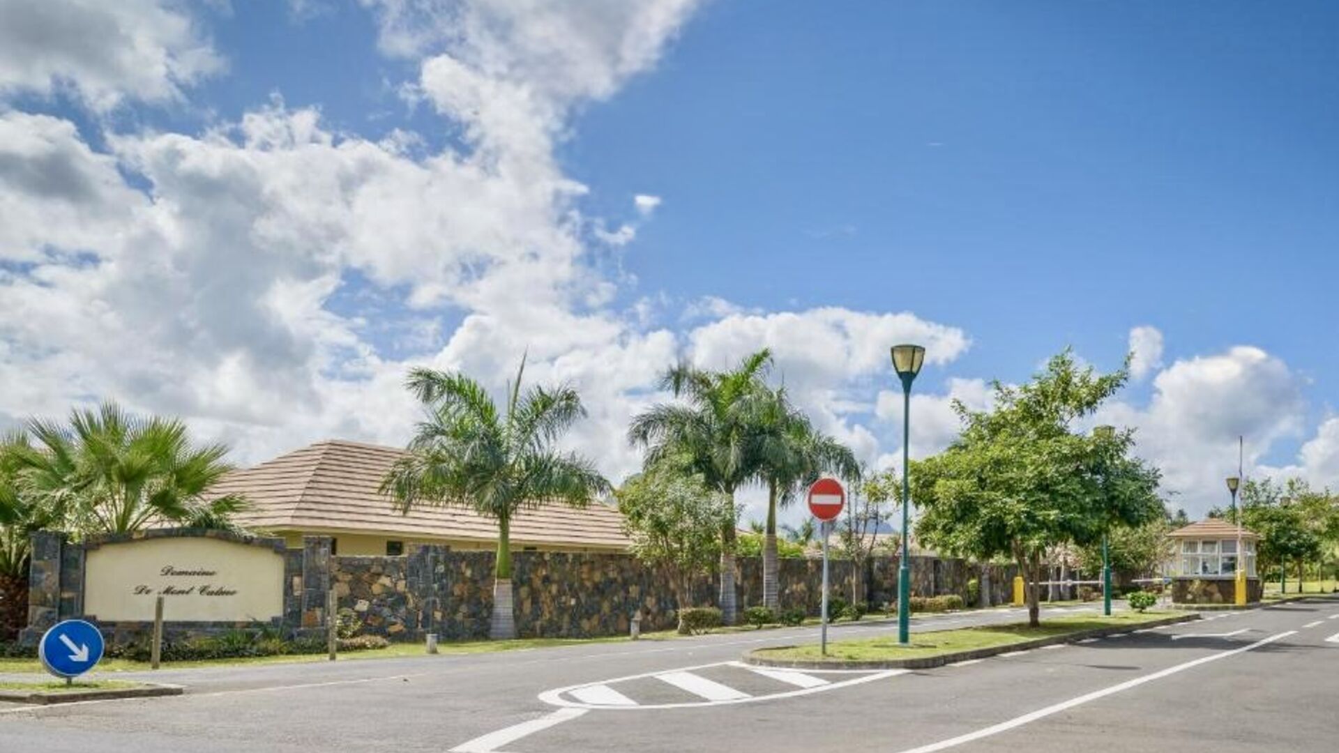 Residential land - Buy in Tamarin - 12,500,000 rupees | Lexpress Property