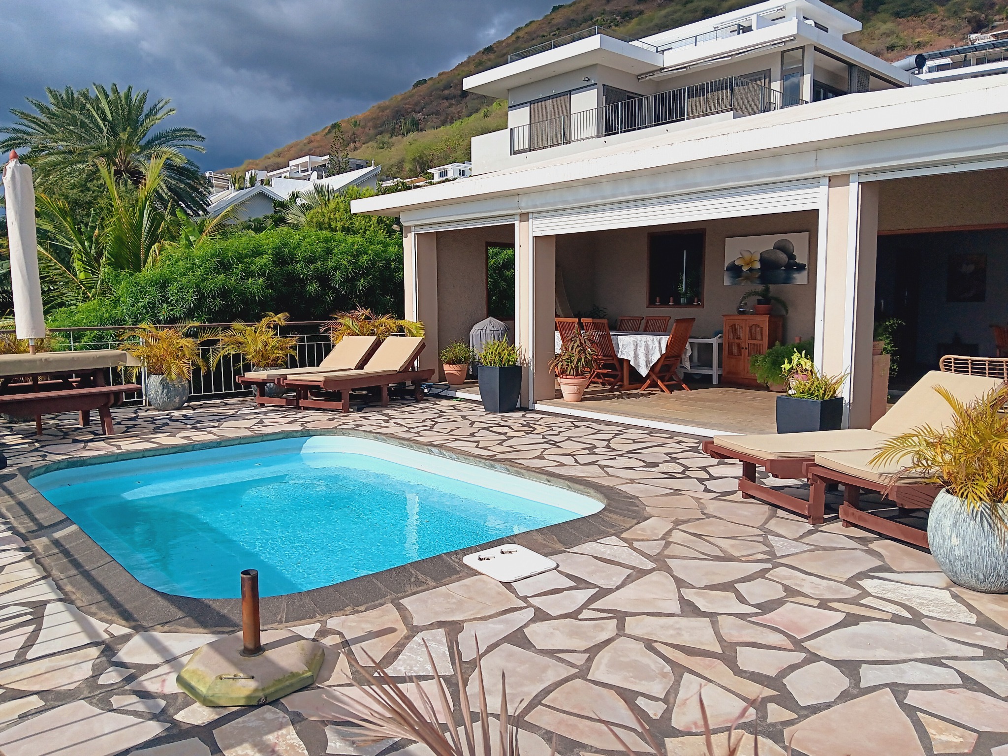 House / Villa - Buy in Tamarin - 26,000,000 rupees | Lexpress Property