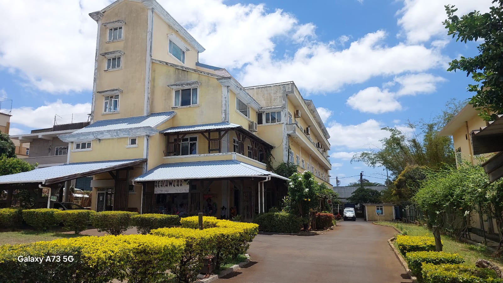 Commercial building - Buy in Coromandel - 120,000,000 rupees | Lexpress ...