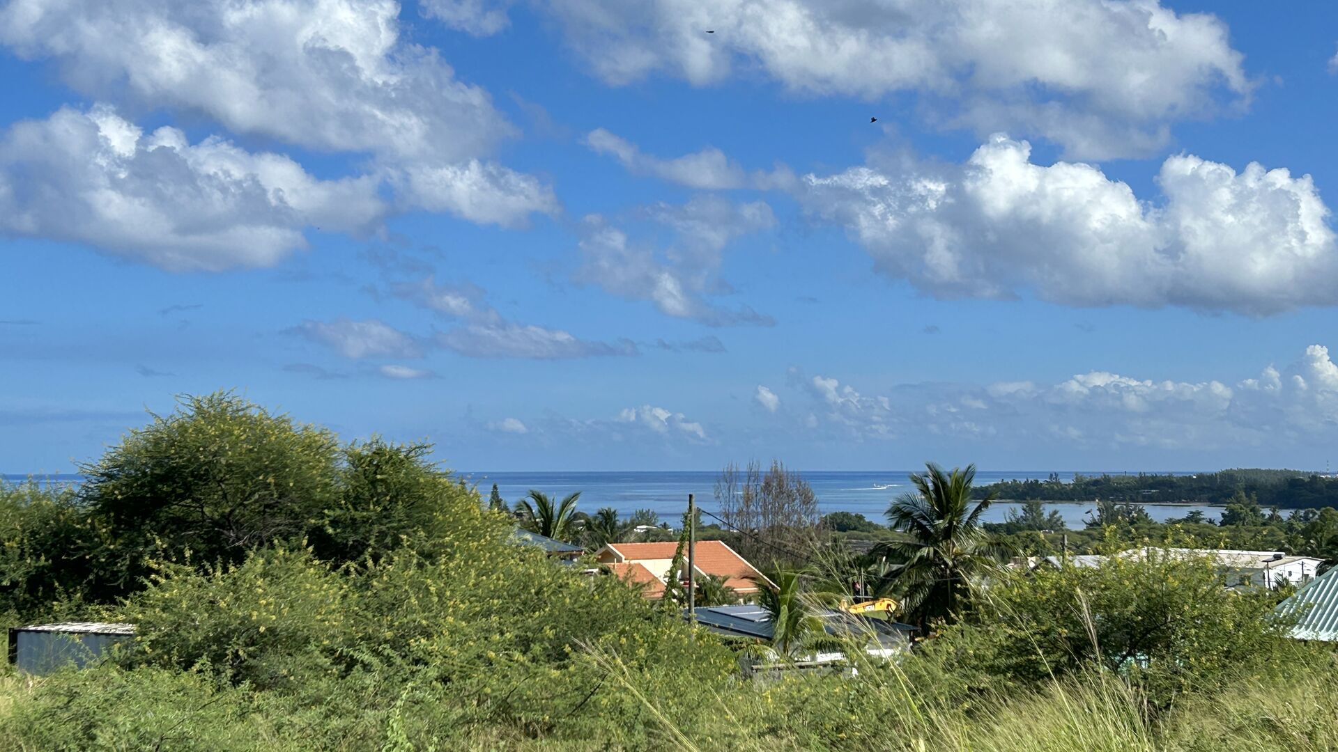 Residential land - Buy in Tamarin - 12,000,000 rupees | Lexpress Property