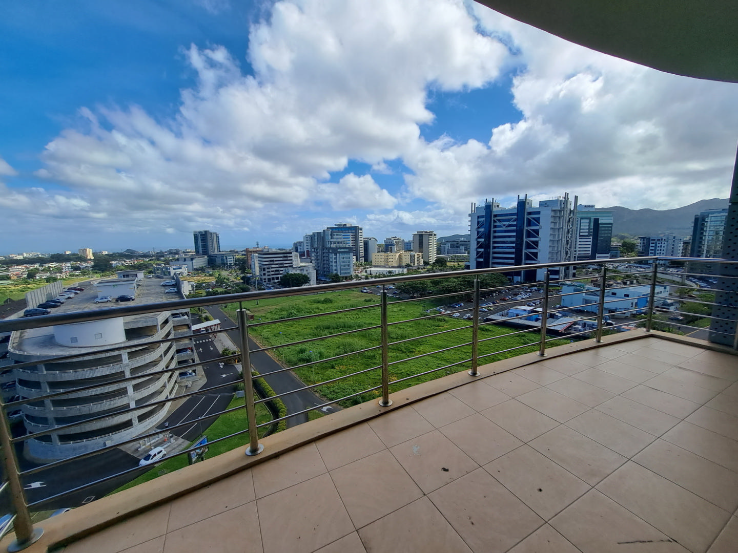 Commercial building - Buy in Ebène - 50,000,000 rupees | Lexpress Property