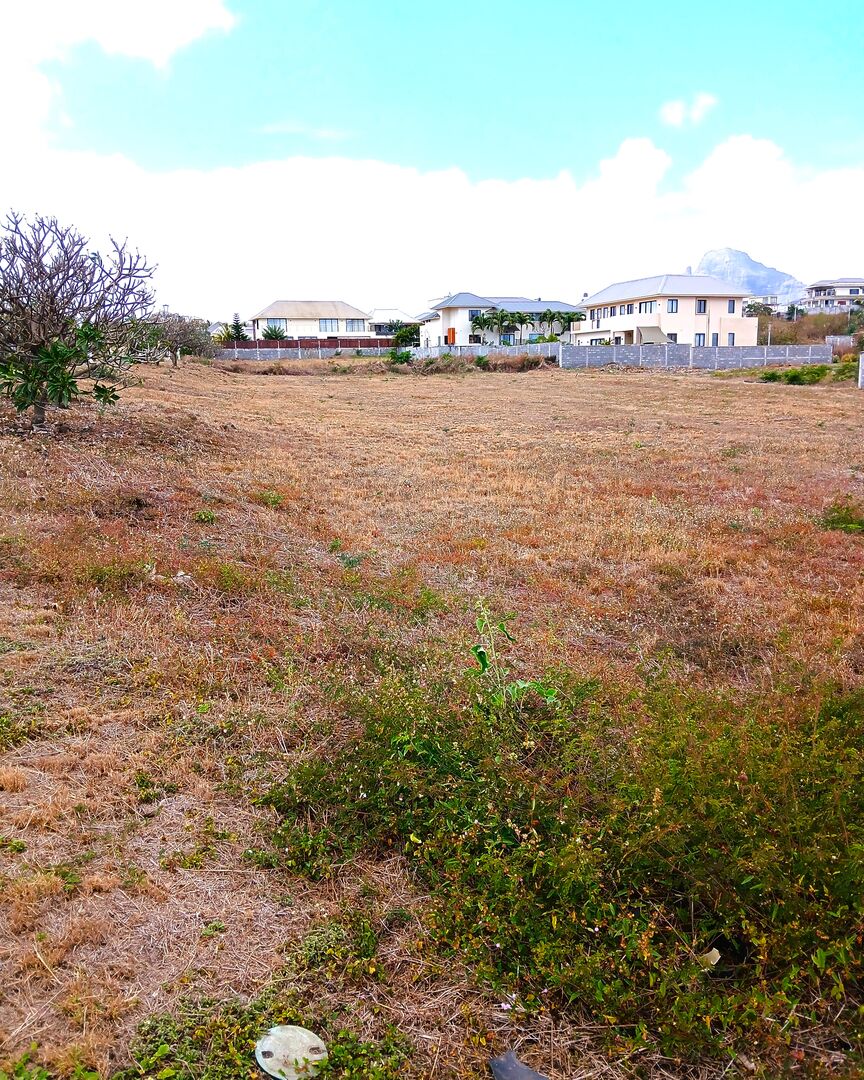 Terrain résidentiel - Achat / Vente à Flic en Flac - 11,000,000 rupees ...