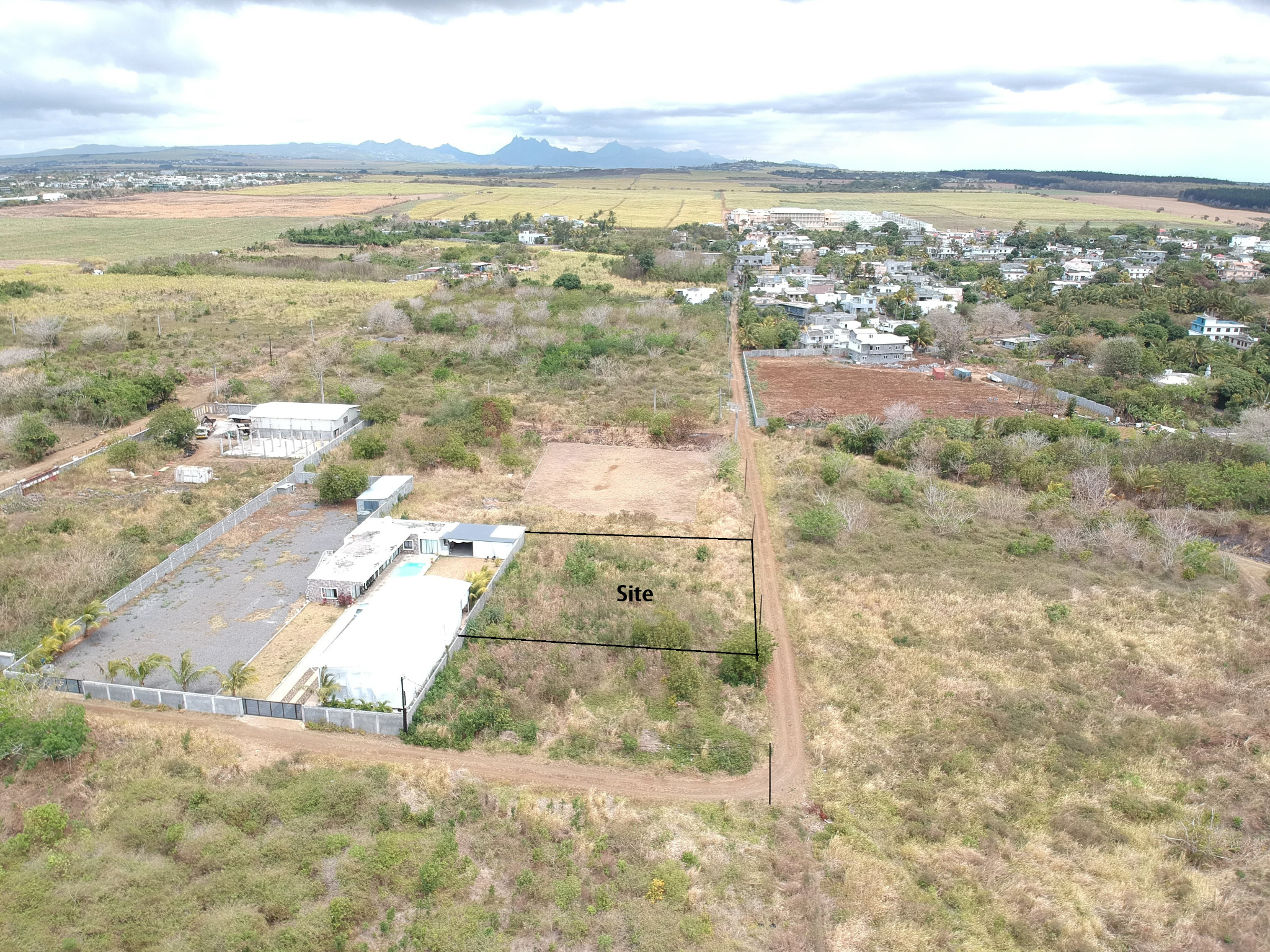 Residential land - Buy in Petit Raffray - 3,600,000 rupees | Lexpress ...