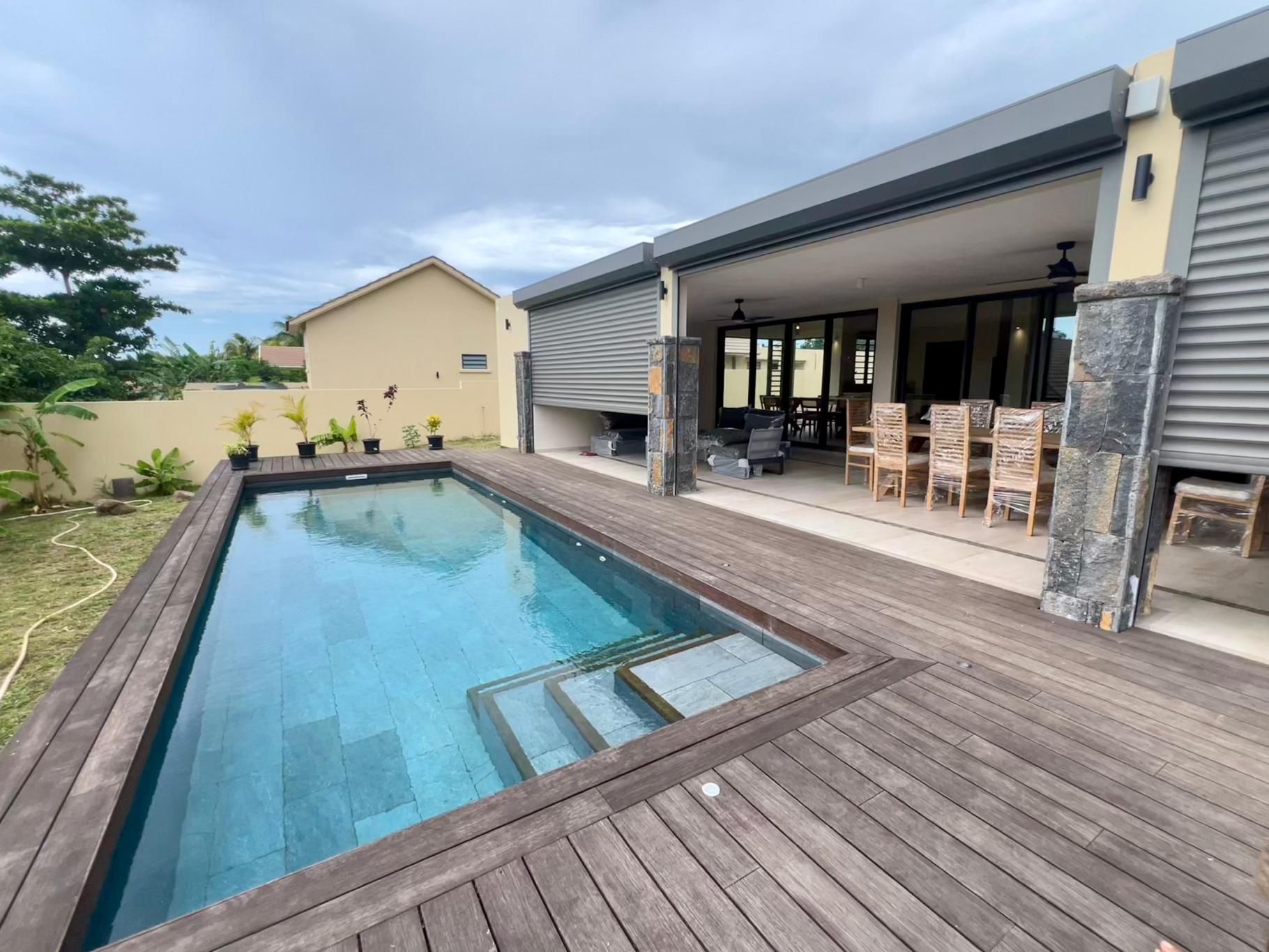 Maison/Villa - Location à Tamarin - 190,000 rupees | Lexpress Property