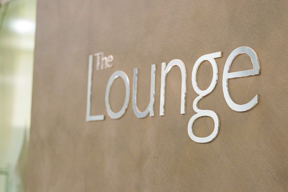 MCB Select International, tailor-made and exclusive services - Lexpress ...