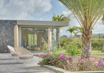 Buy Villa / House for Sale in Mauritius | Lexpress Property