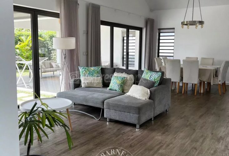 Apartment - For Rent in Moka - 135,000 rupees | Lexpress Property