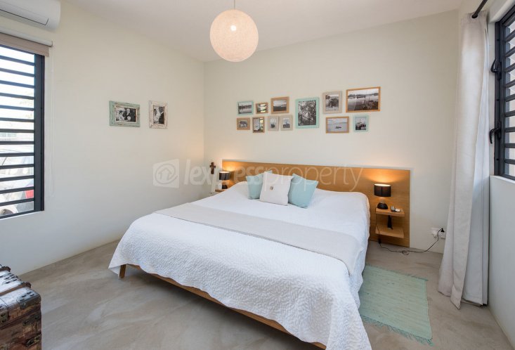 House / Villa - Buy in Mont Mascal - 23,900,000 rupees | Lexpress Property