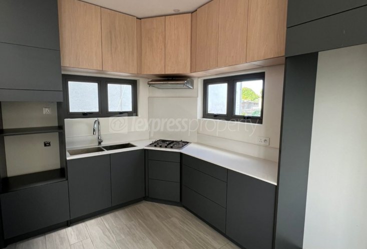 House / Villa - Buy in Petit Raffray - 15,900,000 rupees | Lexpress ...