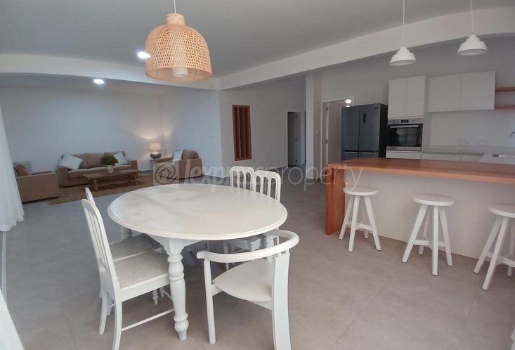 House / Villa - For Rent in Forêt Daruty - 165,000 rupees | Lexpress Property