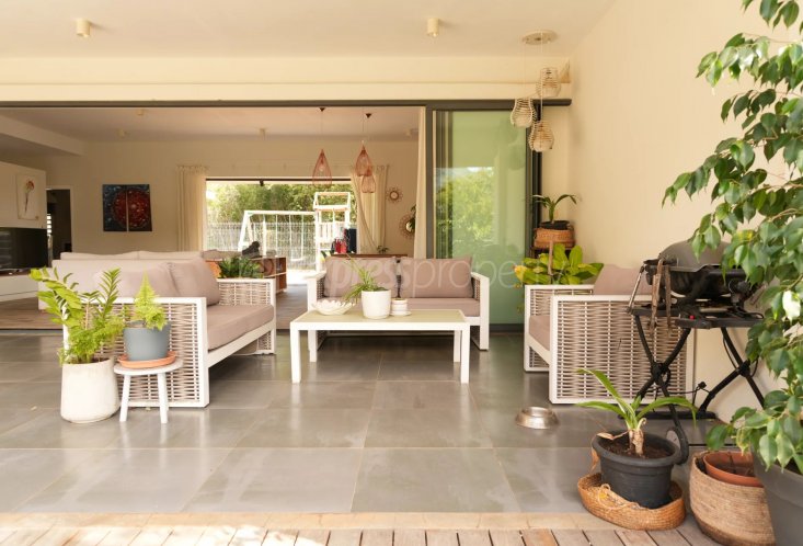 House / Villa - For Rent in Black River - 300,000 rupees | Lexpress ...