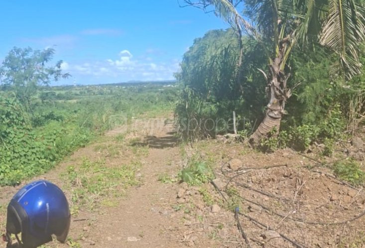 Residential land - Buy in Cap Malheureux - 8,200,000 rupees | Lexpress ...