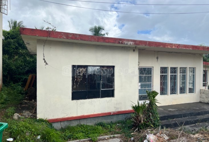 Residential land - Buy in Calebasses - 2,200,000 rupees | Lexpress Property