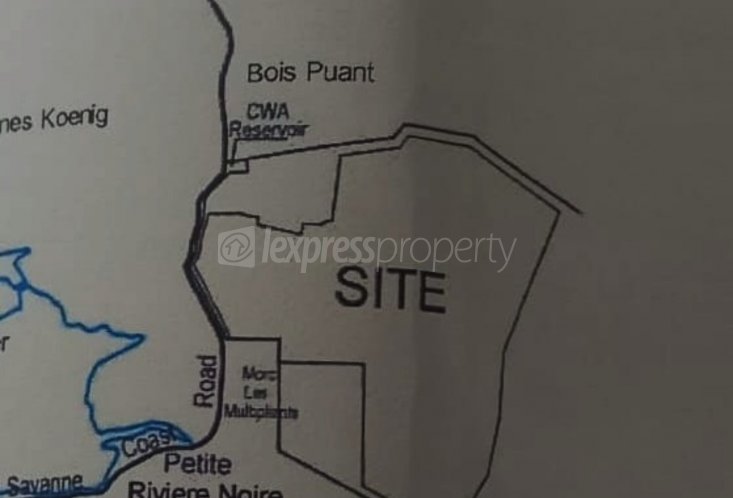Residential land - Buy in Petite Rivière Noire - 15,000,000 rupees ...