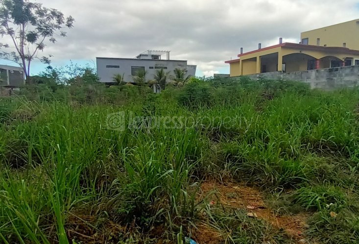 Terrain résidentiel - Achat / Vente à Port Louis - 4,800,000 rupees ...