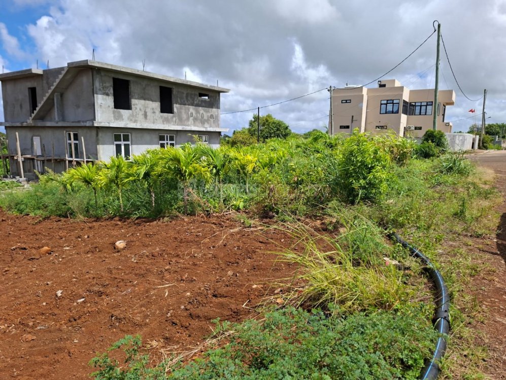 Residential land - Buy in The Mount - 85,518,170 rupees | Lexpress Property